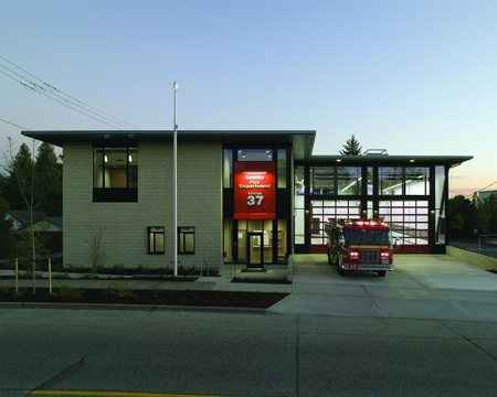 Photo by Dale Lang, NW Architectural Photography
